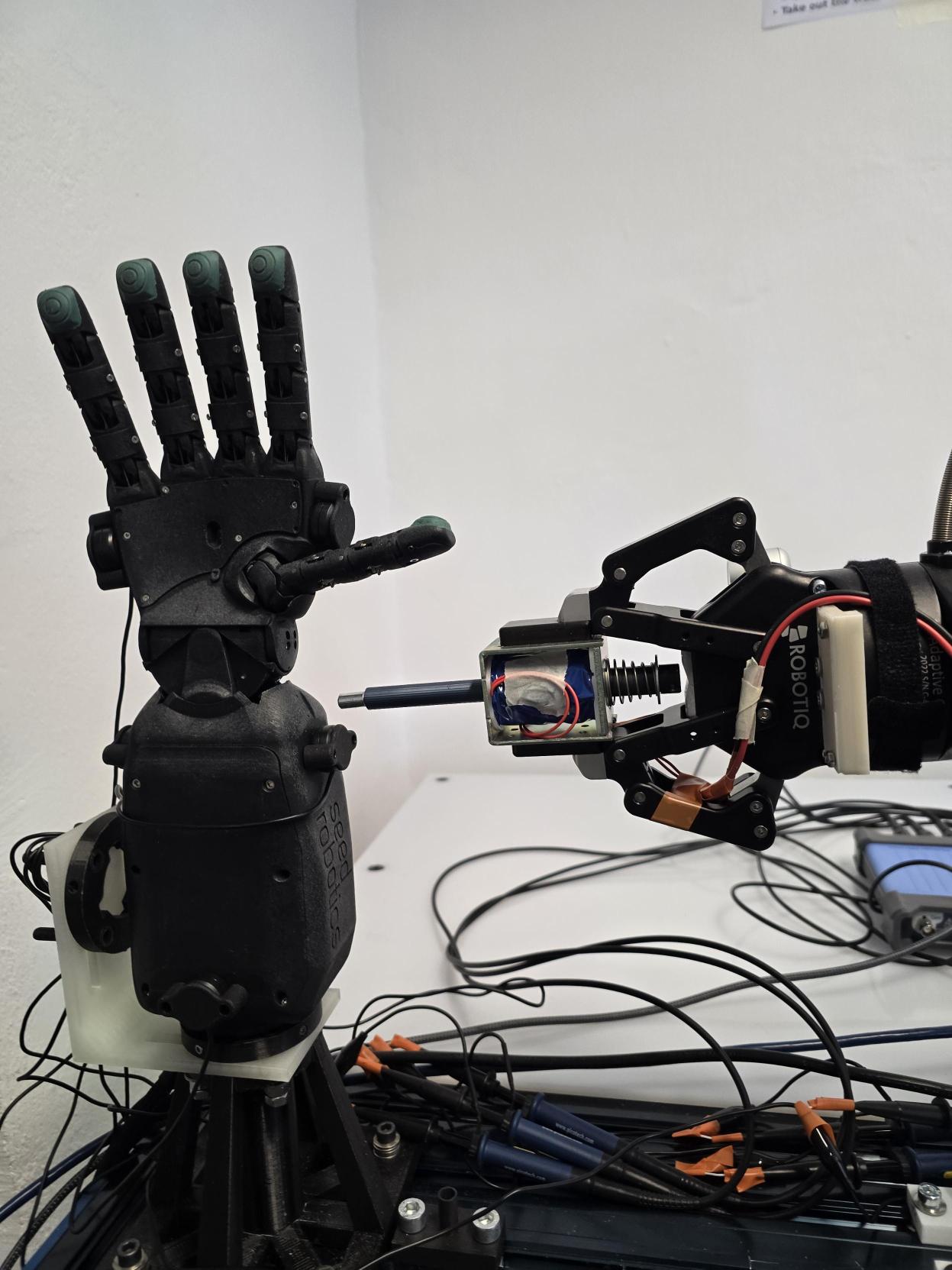 Vibro-Sense: A Bio-inspired Tactile Sensor for Robotics » Nicolás Navarro-Guerrero